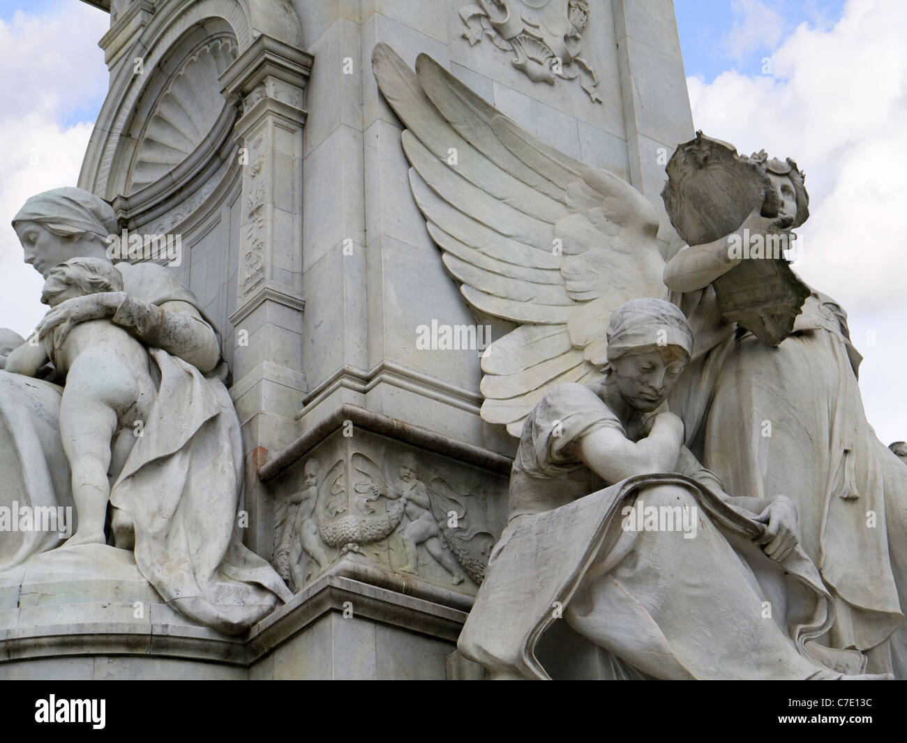 Queen Victoria memorial, outside Buckingham Palace in London, the ...