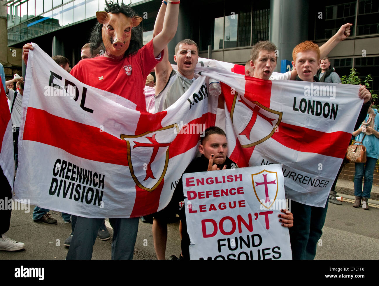 Young england defence league edl hi-res stock photography and images ...