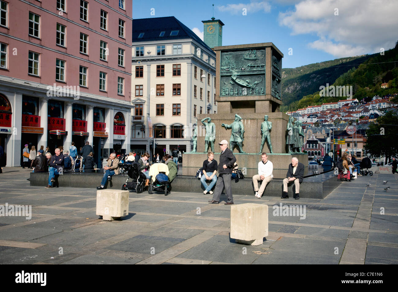 One of the main fountains of Bergen in the city center Stock Photo - Alamy