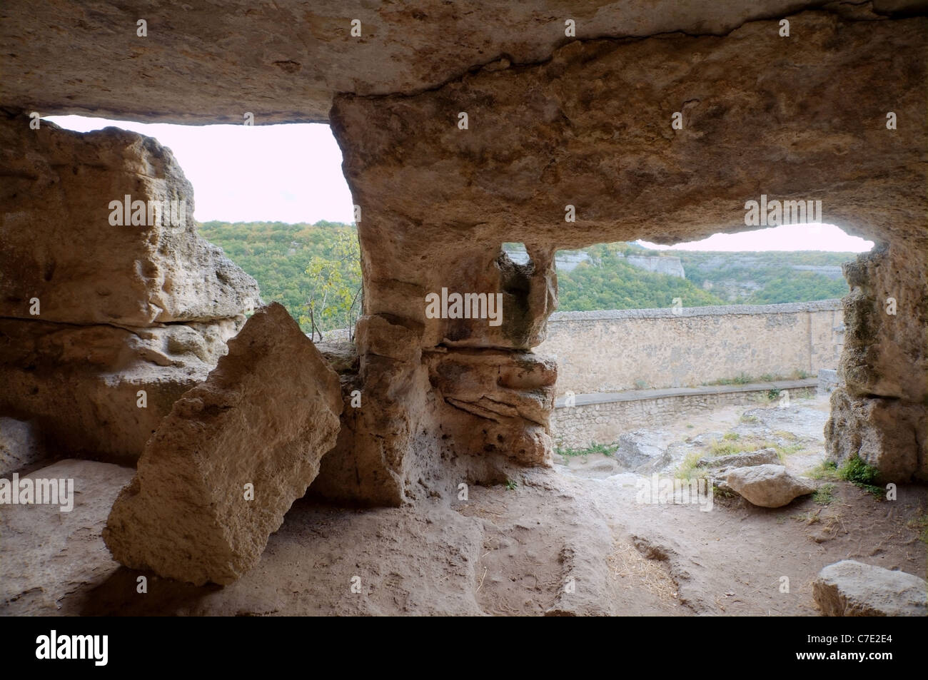 Çufut Qale cave city Jewish Fortress, Bakhchisarai, Crimea, Ukraine ...