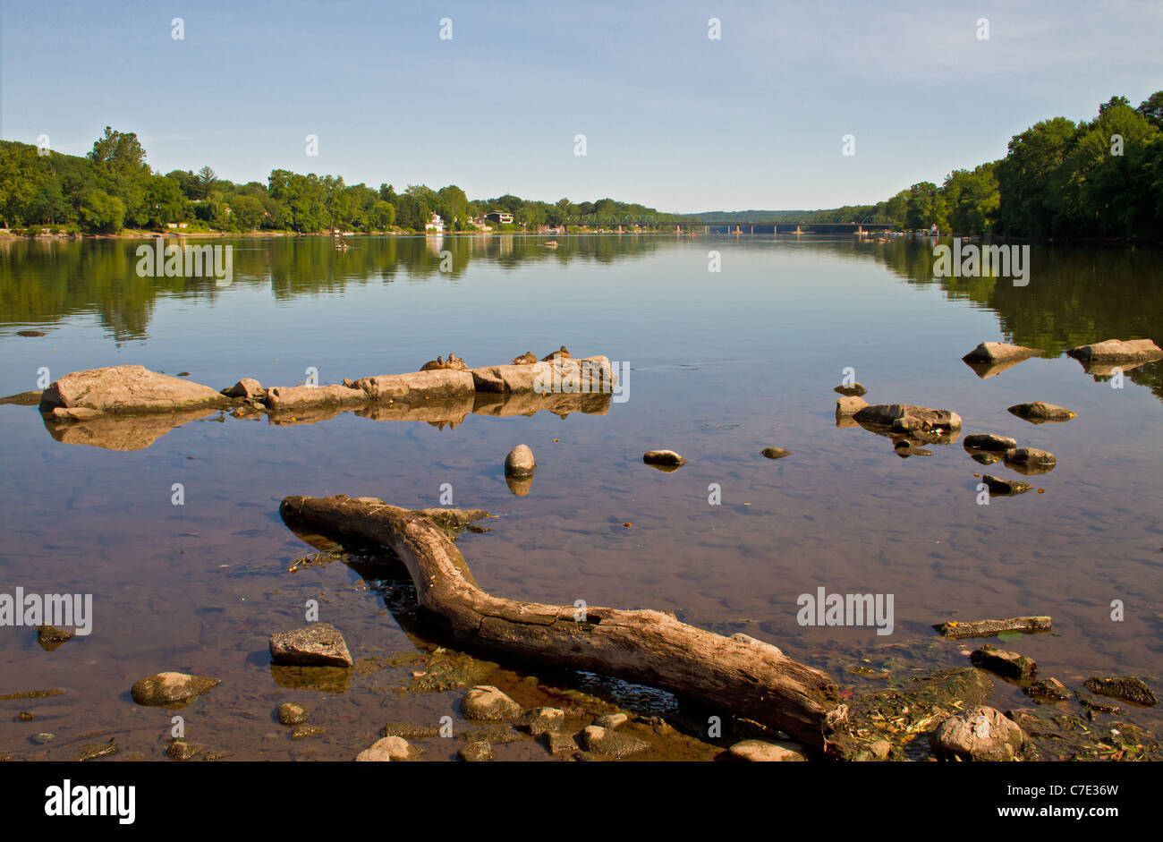 Middle of the Delaware River Stock Photo - Alamy