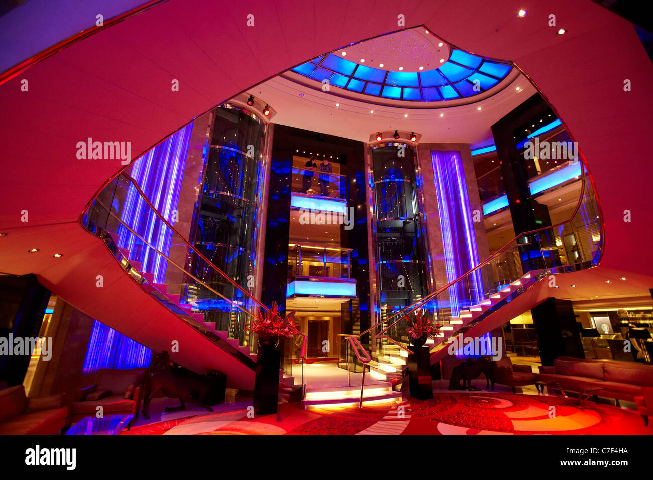 Ventura cruise ship hi-res stock photography and images - Alamy