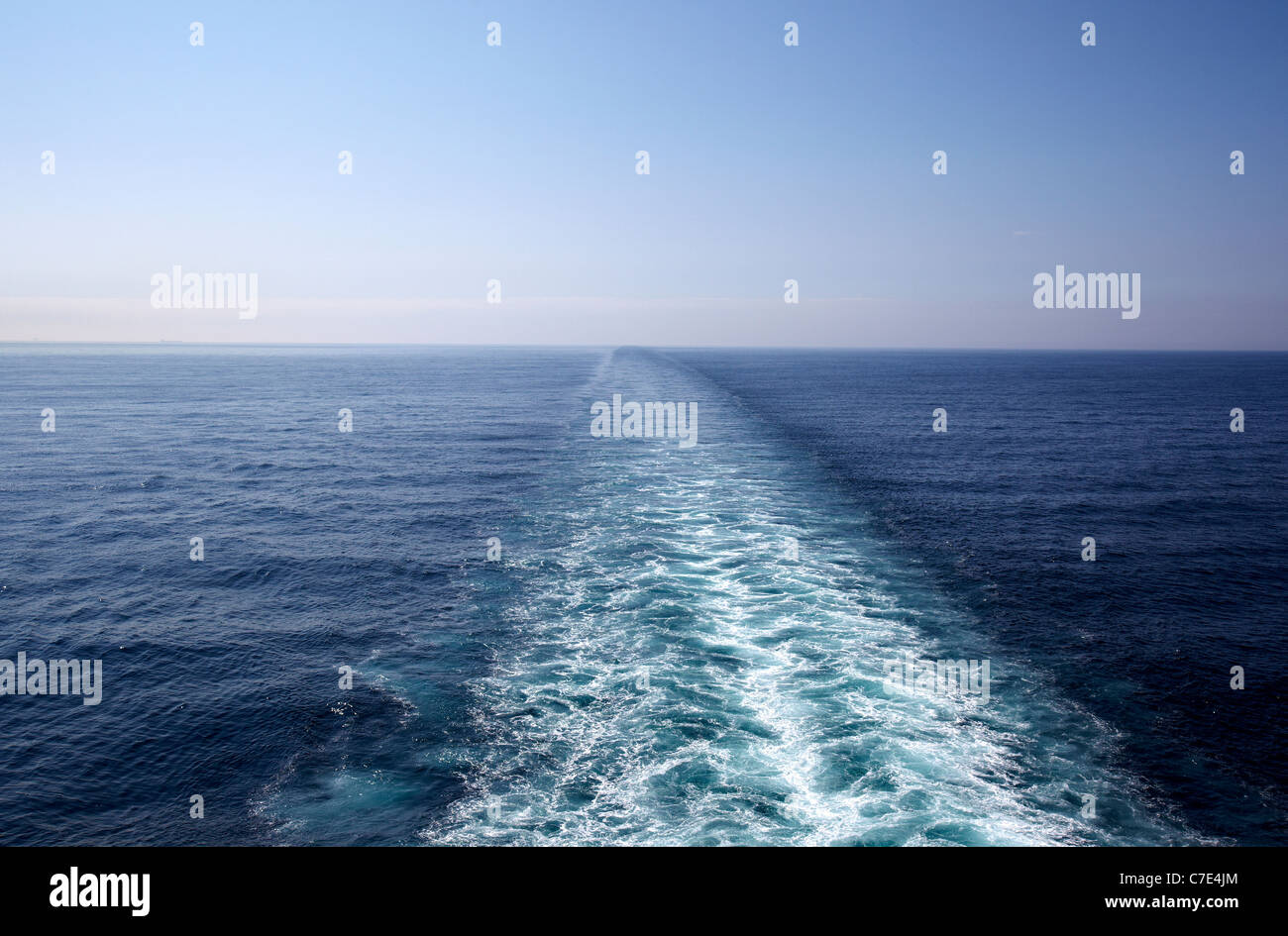 A ships wake in the sea Stock Photo - Alamy