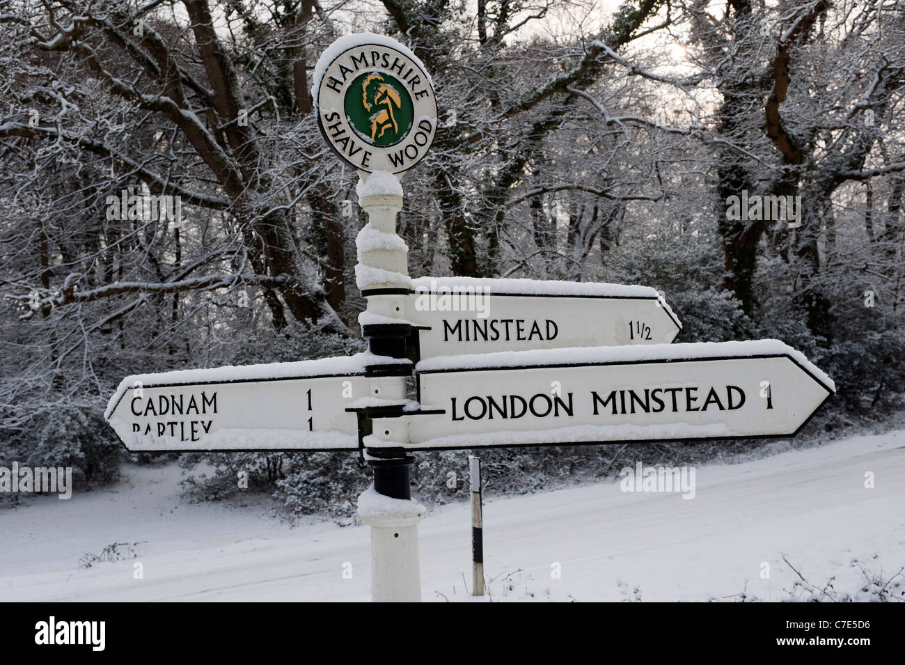 Information finger post hi-res stock photography and images - Alamy