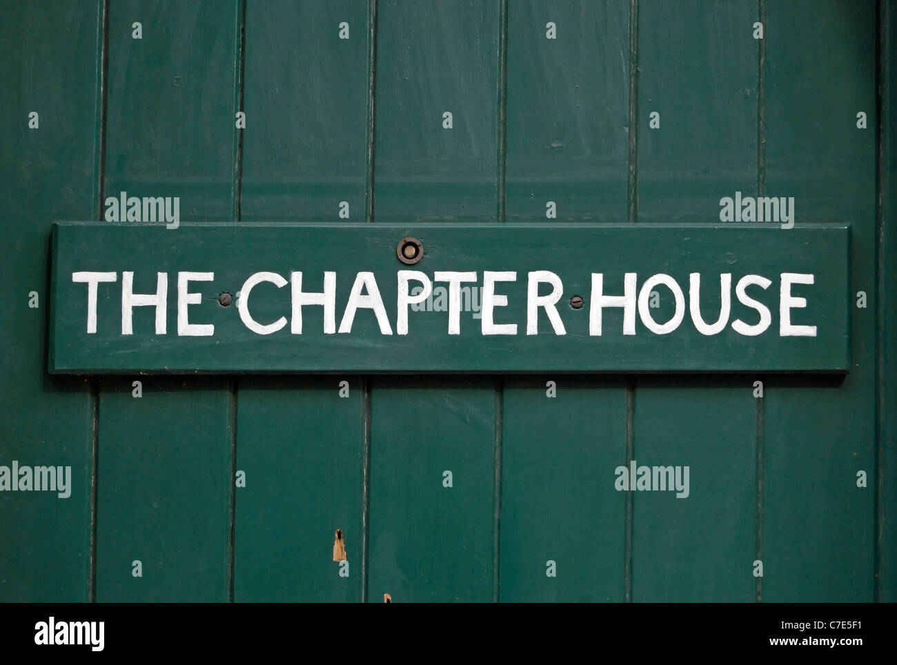 the chapter house, door sign adjacent to st nicholas church, chiswick ...