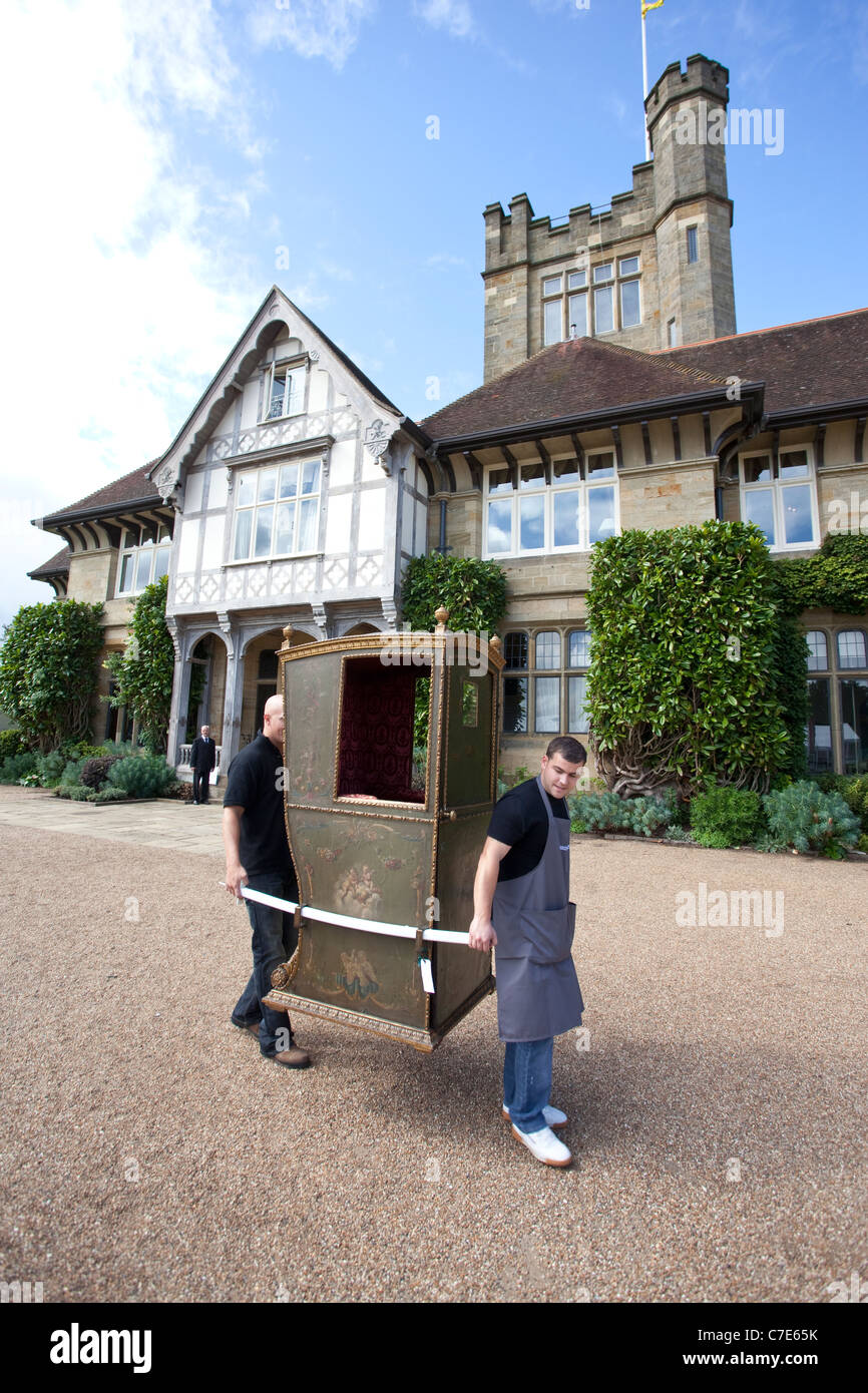 Cowdray Park House auction of family heirlooms. Photo:Jeff Gilbert ...