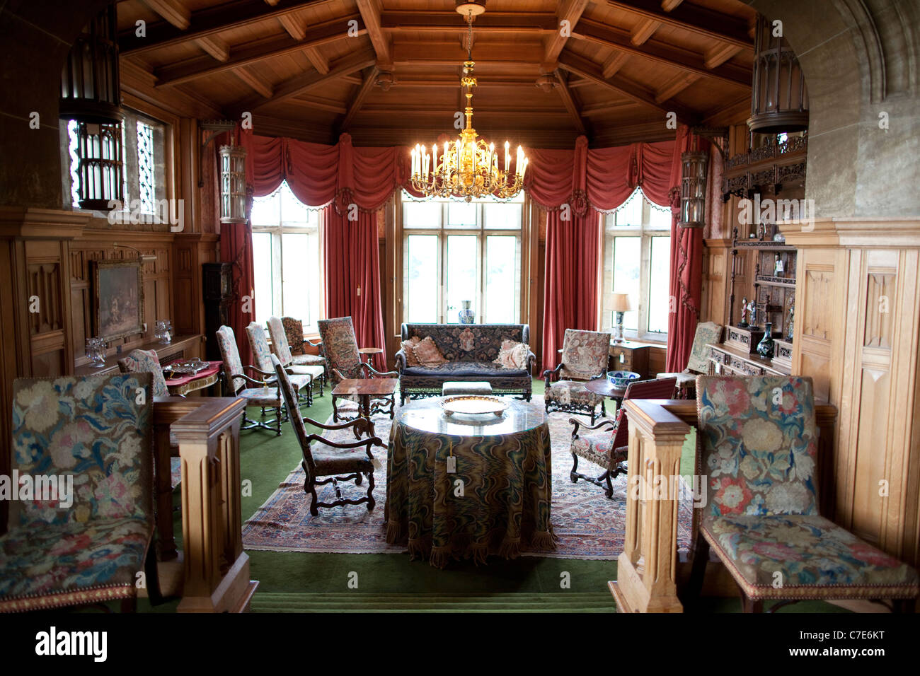 Lord cowdray hi-res stock photography and images - Alamy