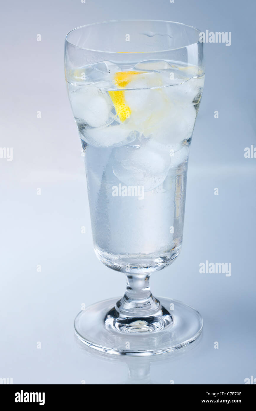 Ice Cold Glass of Lemon Water Stock Photo - Alamy