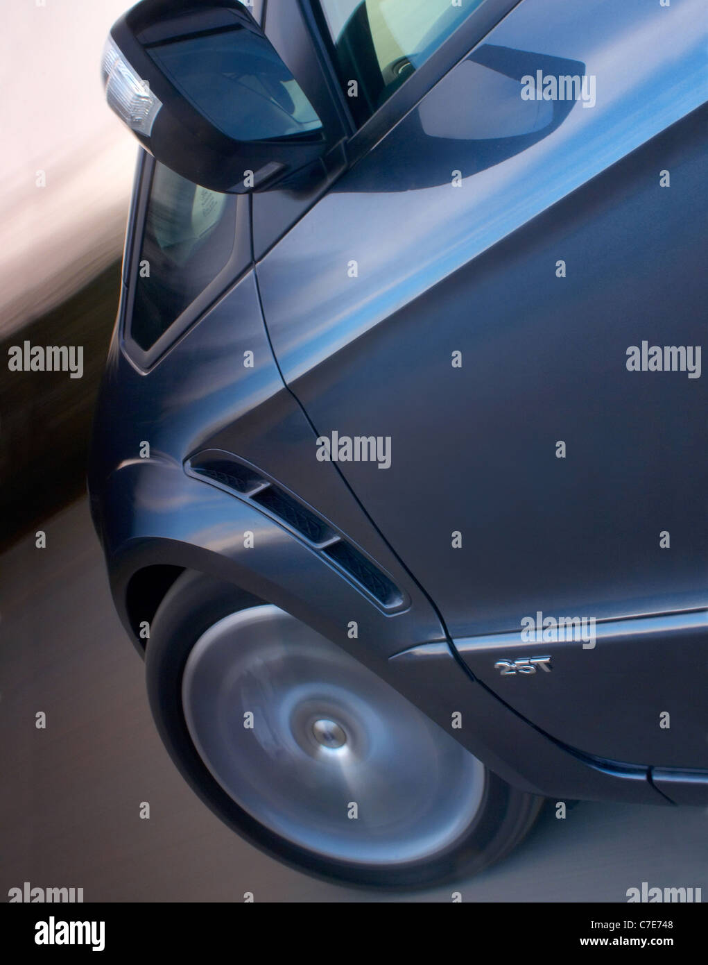 Ford S-max 2.5T front 3/4 Stock Photo - Alamy