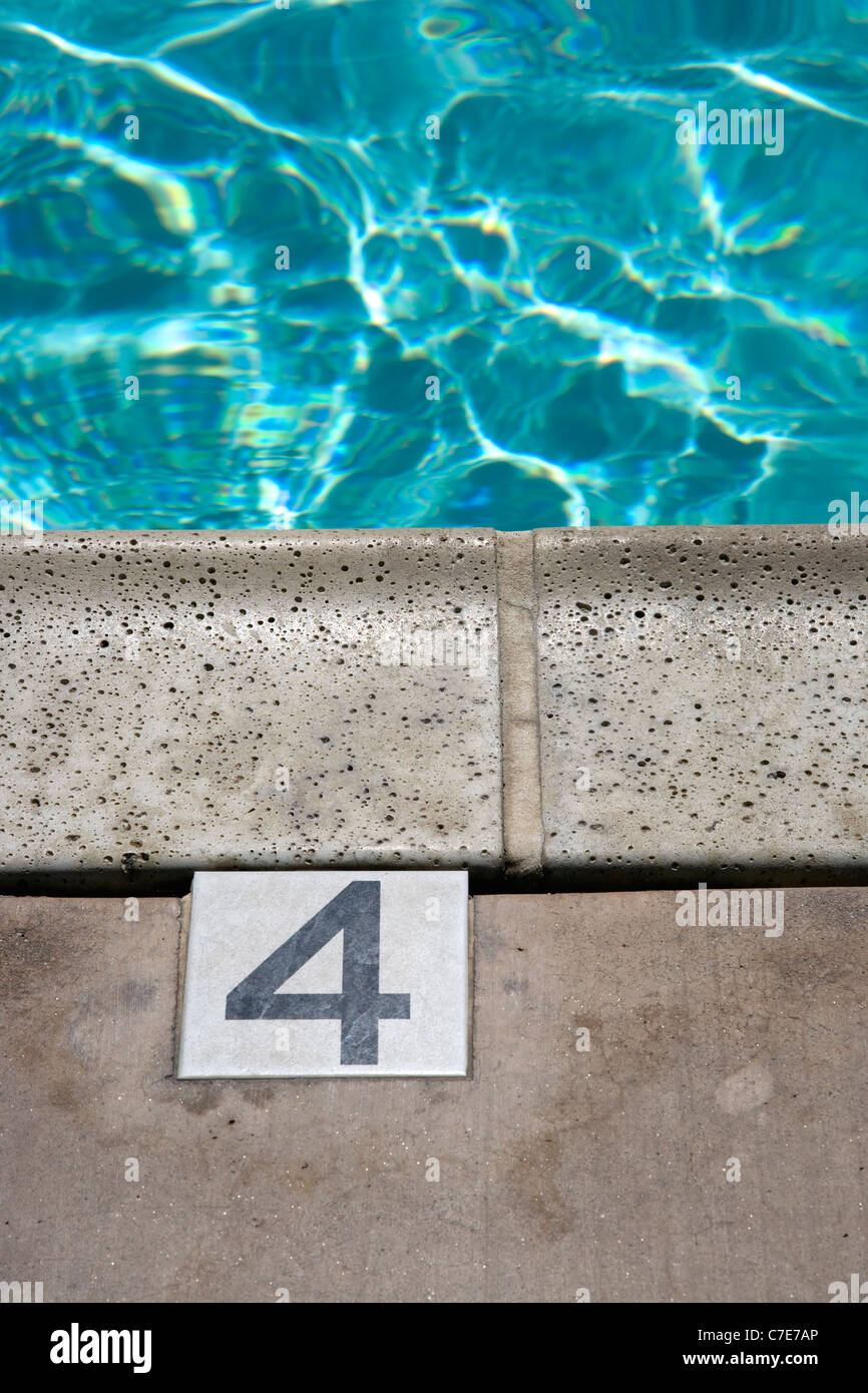 Four foot depth of water Stock Photo - Alamy