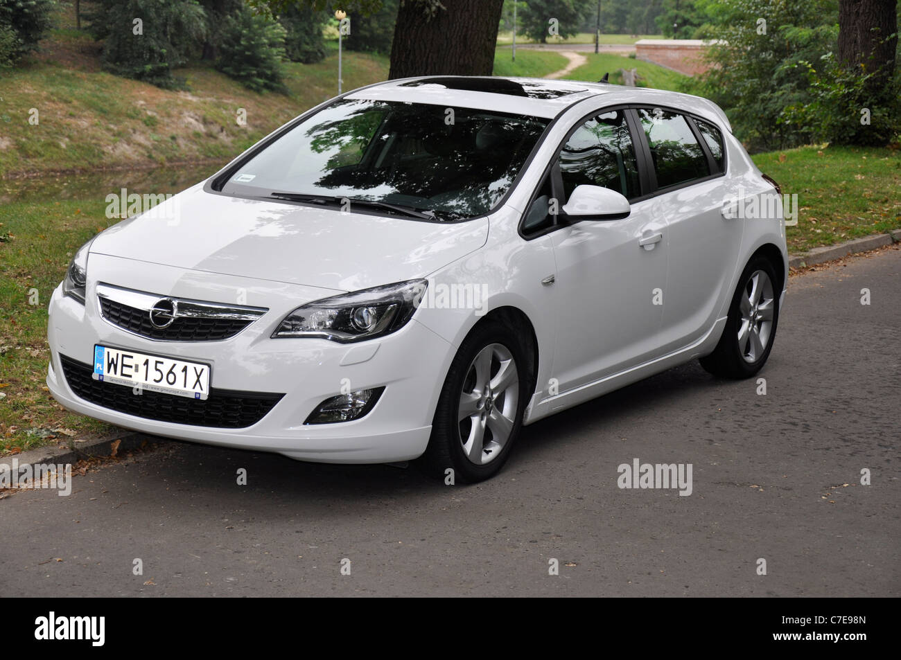 Compact mid sized car hi-res stock photography and images - Alamy