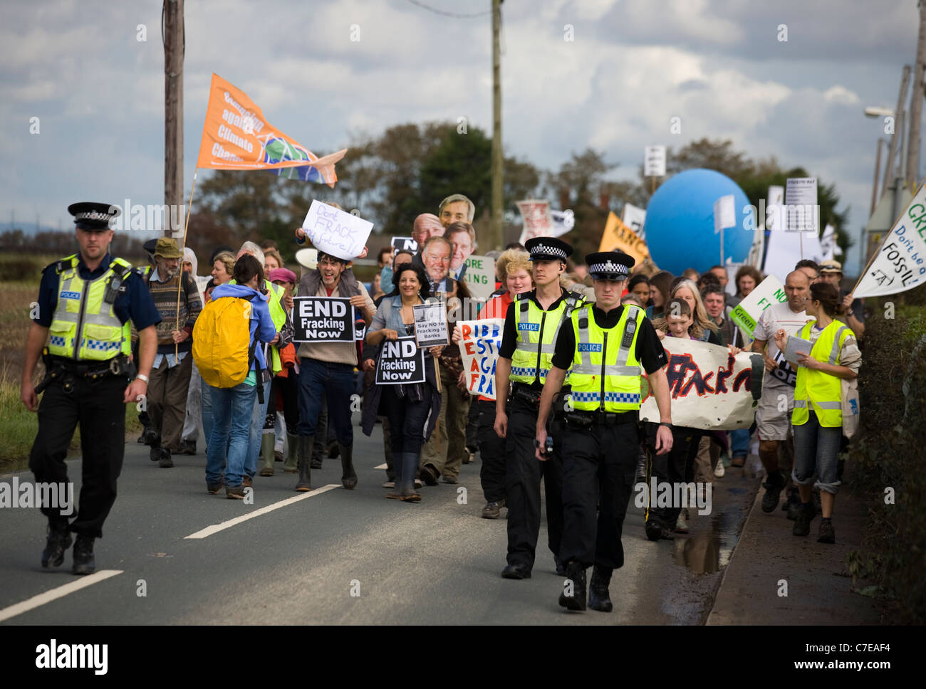 police force officer service policeman pc wpc cop copper law ...