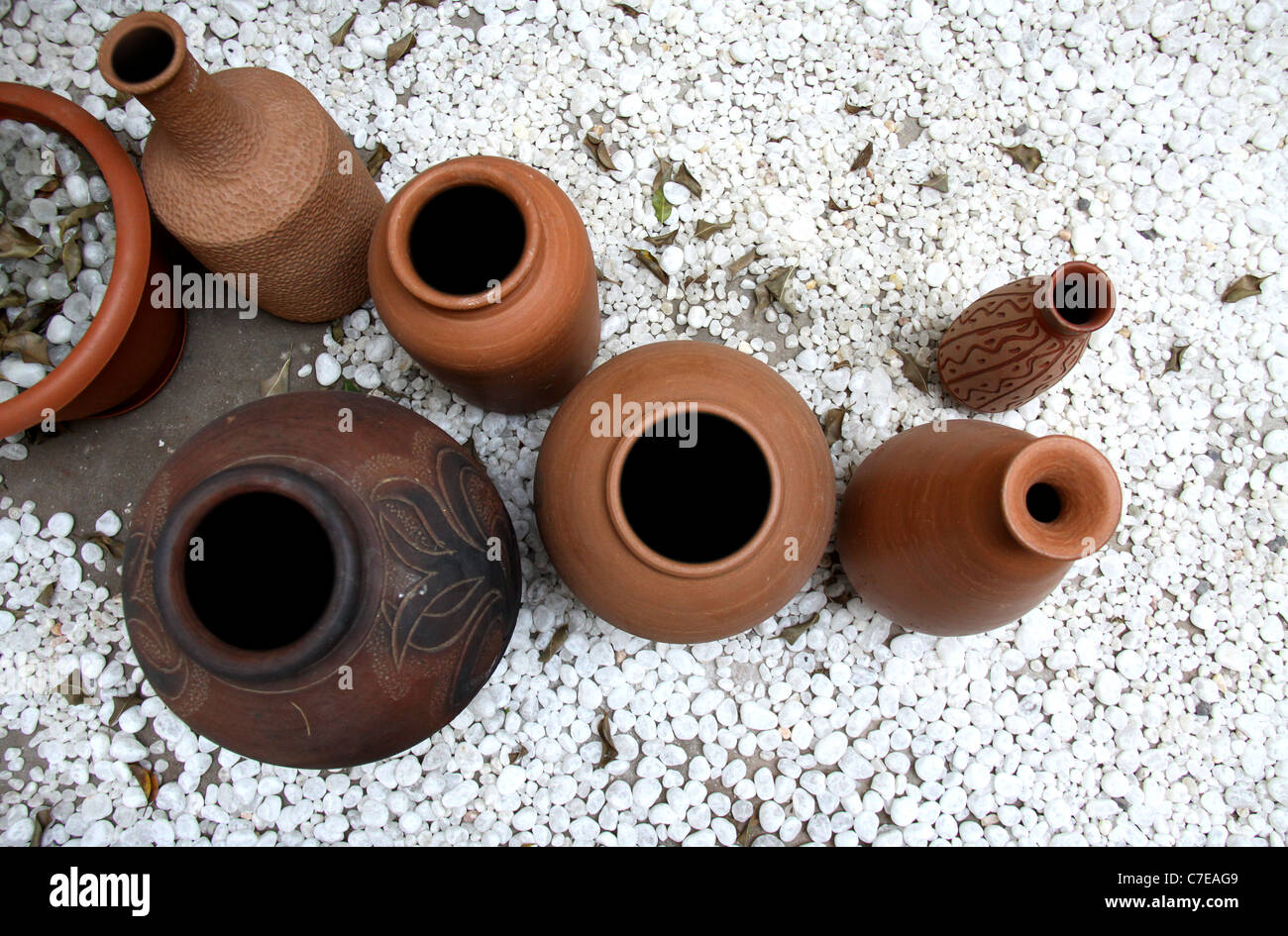 Different shapes of earth pots Stock Photo - Alamy
