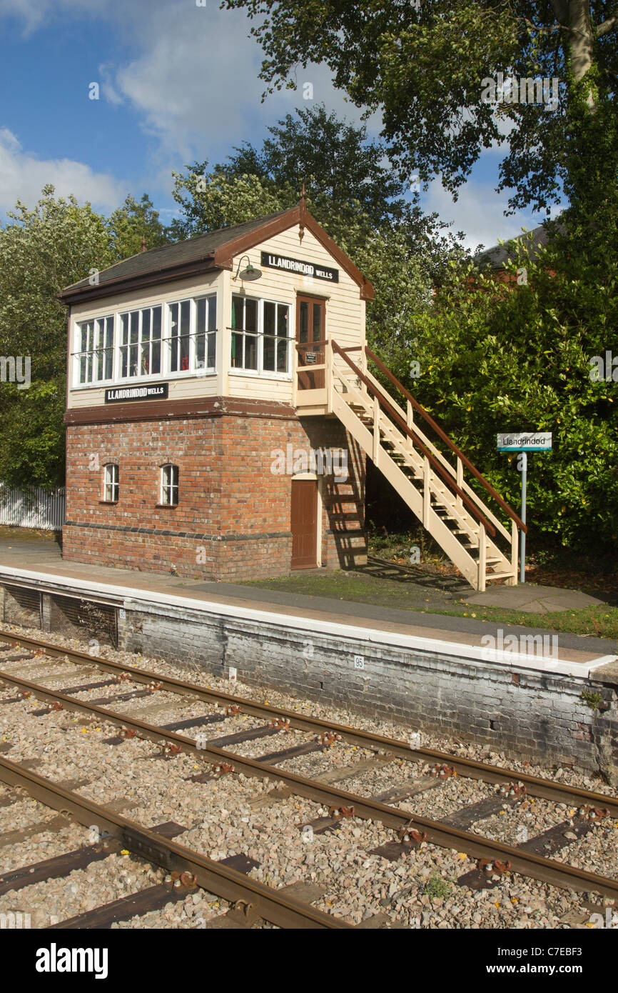 Old railway signal box hi-res stock photography and images - Alamy