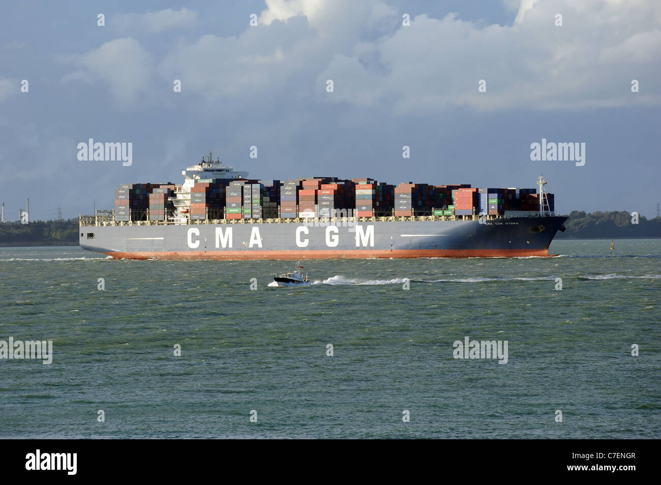 Container ship vessel hi-res stock photography and images - Alamy