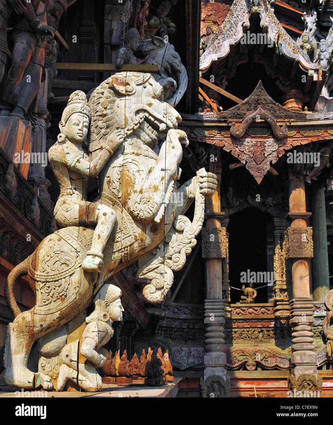 Buddhist Statue - Sanctuary of Truth in Pattaya / Thailand Stock Photo ...