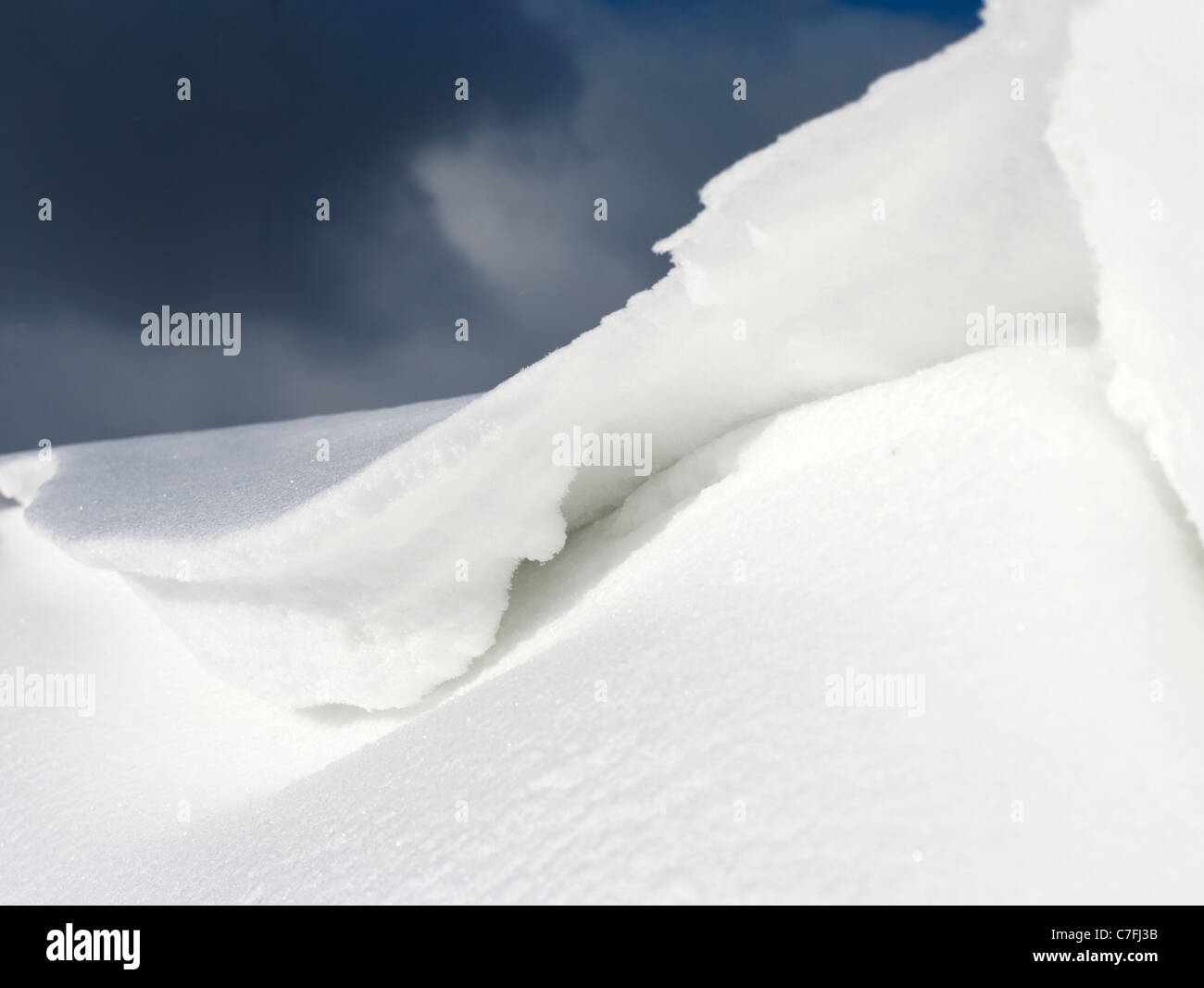 Winter landscape. Snowdrift frosty winter day Stock Photo - Alamy