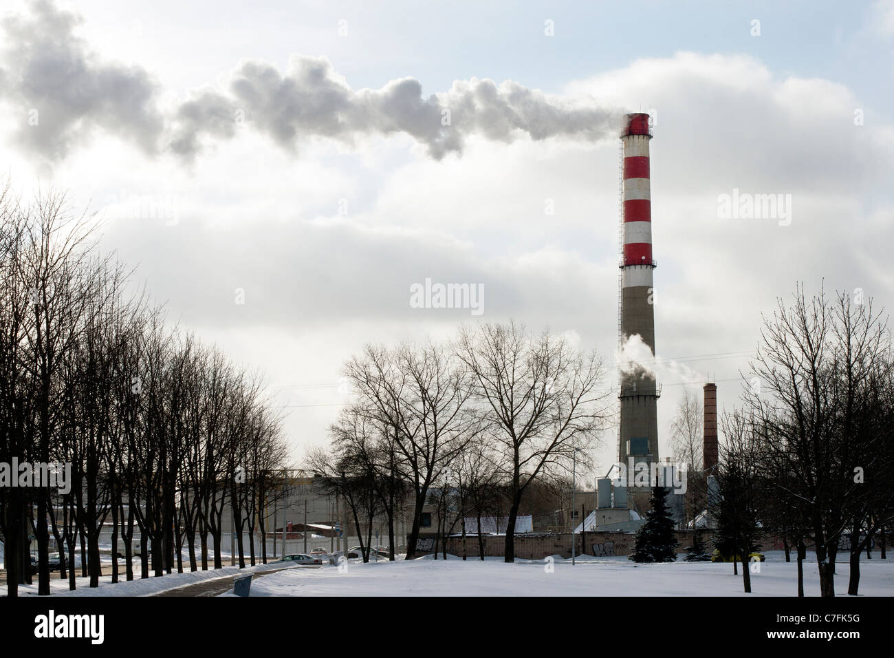 Factory pipe, emitting a cloud of white smoke Stock Photo - Alamy