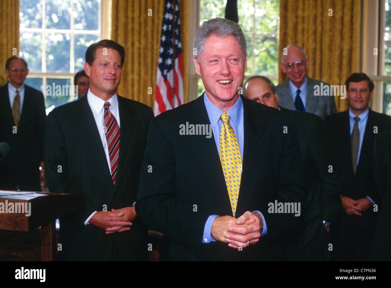 President Bill Clinton makes a statement at the Oval Office in the ...