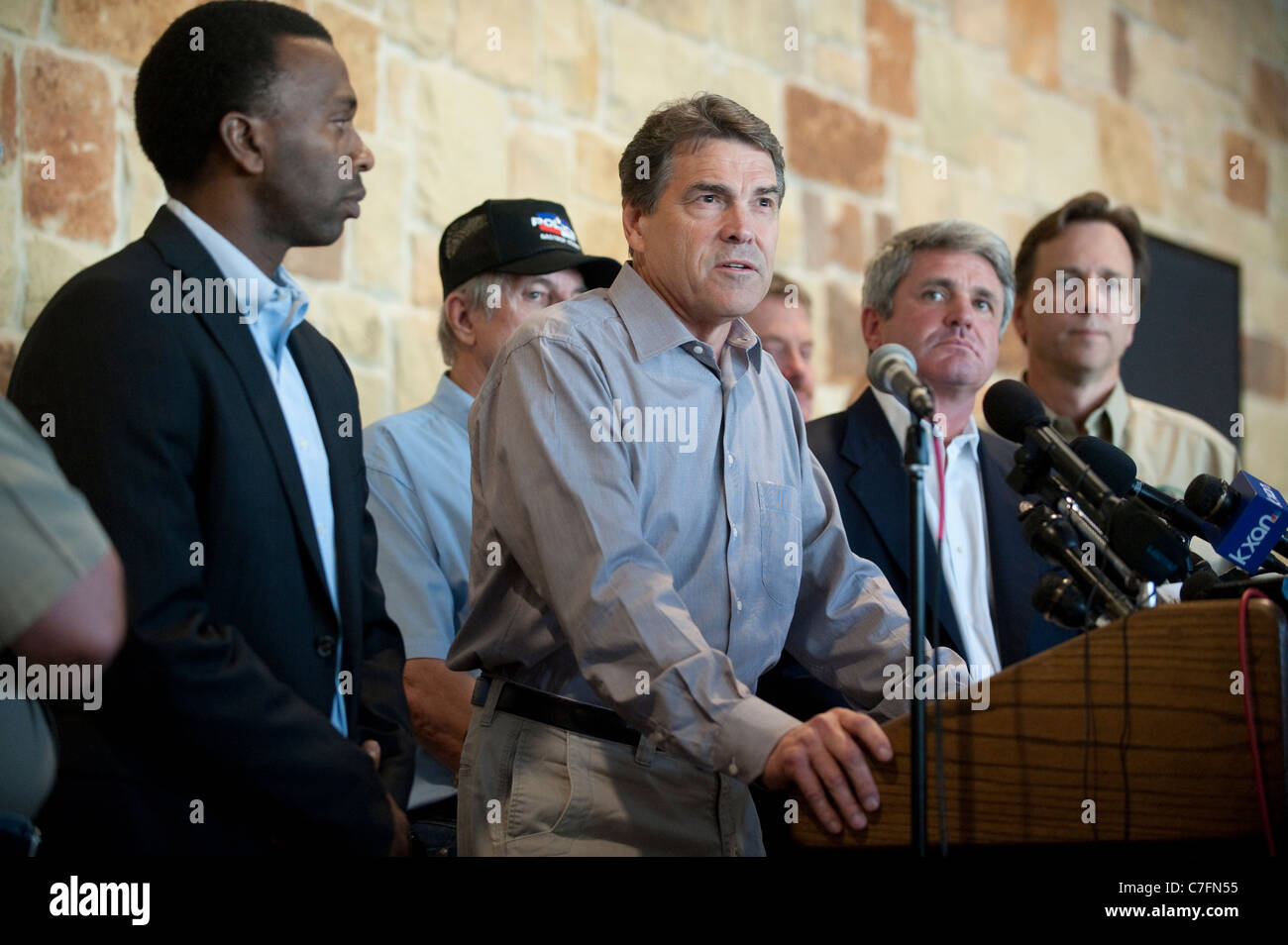 Texas Governor Rick Perry holds a press conference in Bastrop Texas to ...