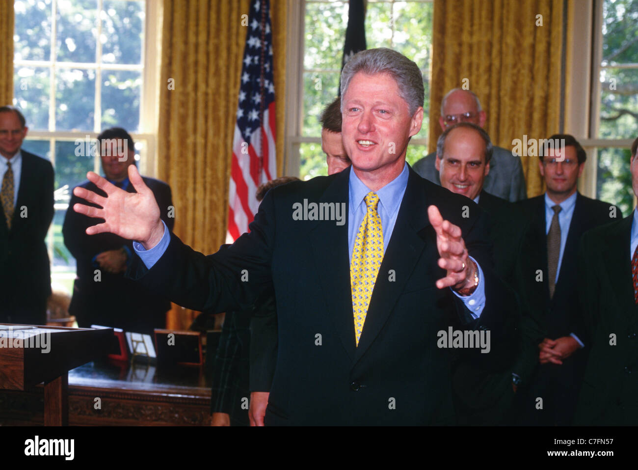 President Bill Clinton makes a statement at the Oval Office in the ...