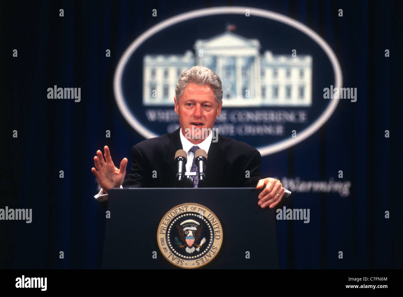 President Bill Clinton speaking at global warming conference at ...