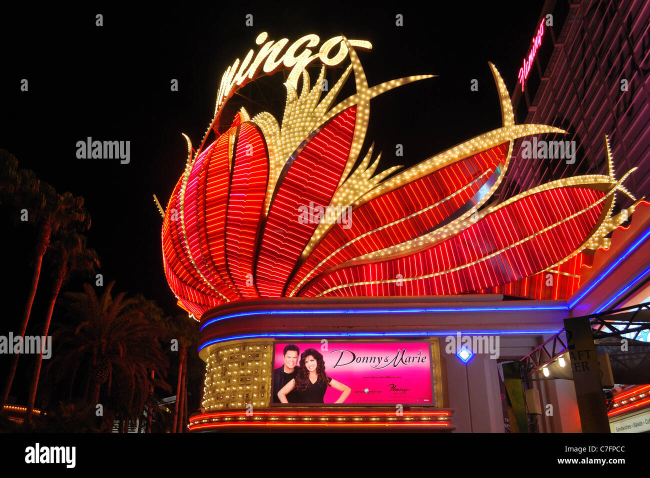 Flamingo las vegas neon hi-res stock photography and images - Alamy
