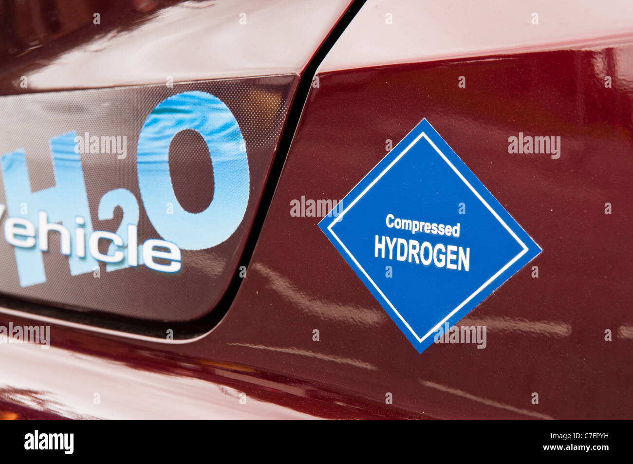 Compressed hydrogen hi-res stock photography and images - Alamy