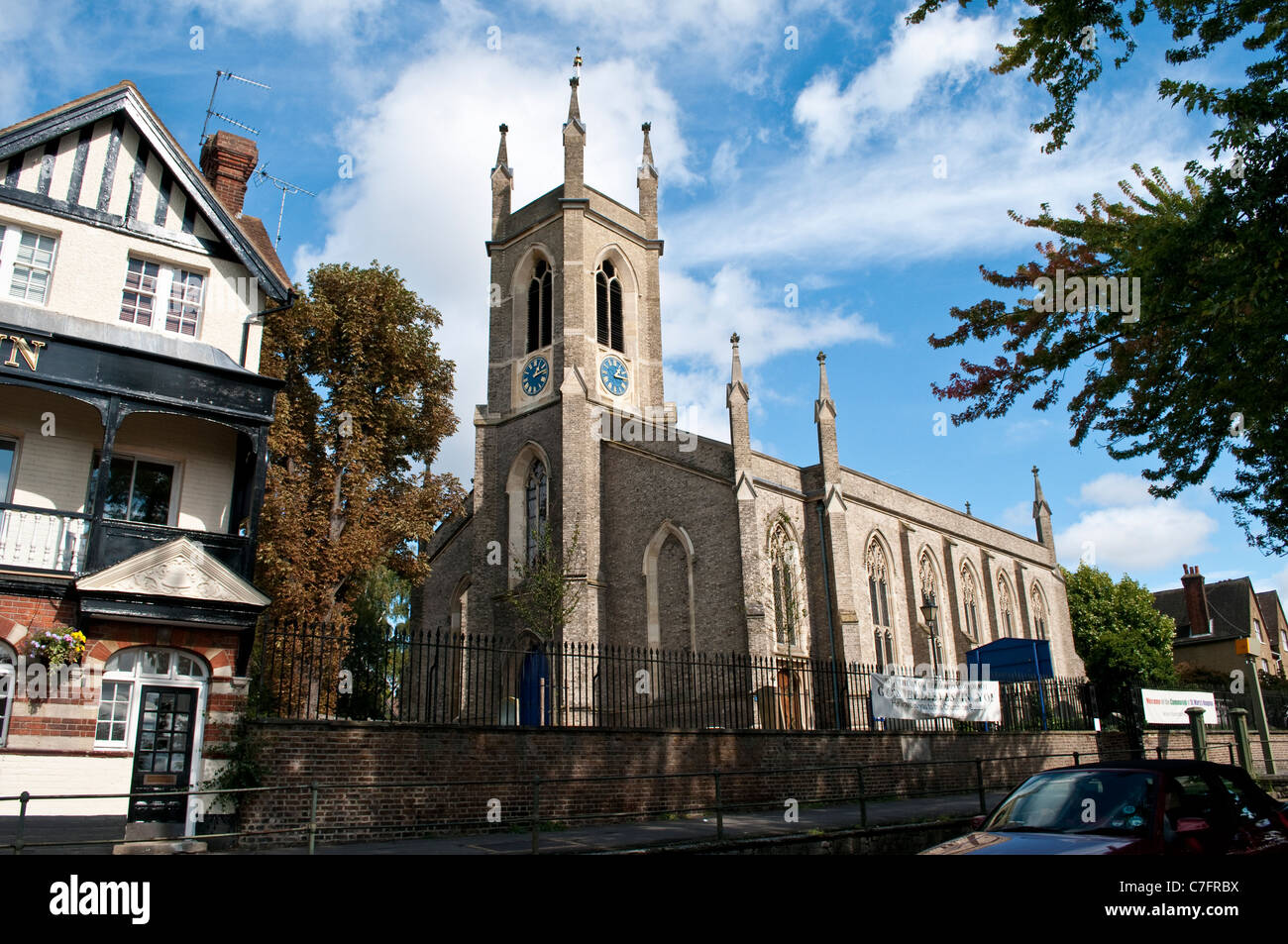 St marys church surrey england hi-res stock photography and images - Alamy