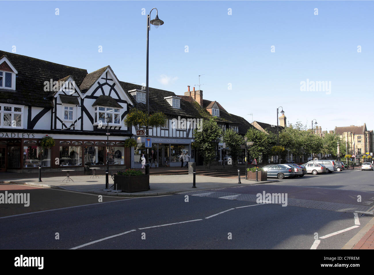 Tudor architecture in High St, East Grinstead. The longest run of tudor ...
