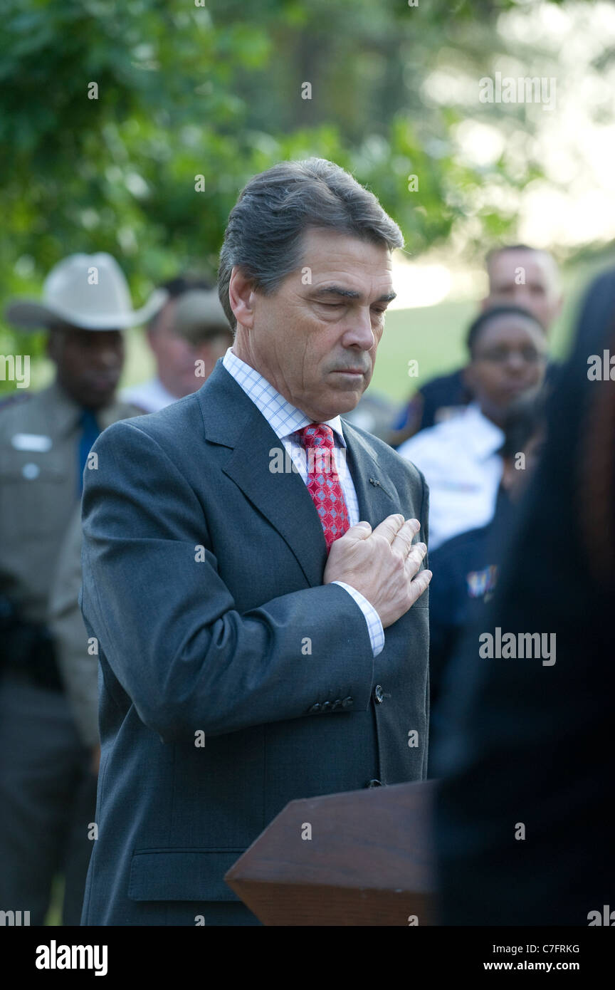 Hand over heart flag hi-res stock photography and images - Alamy