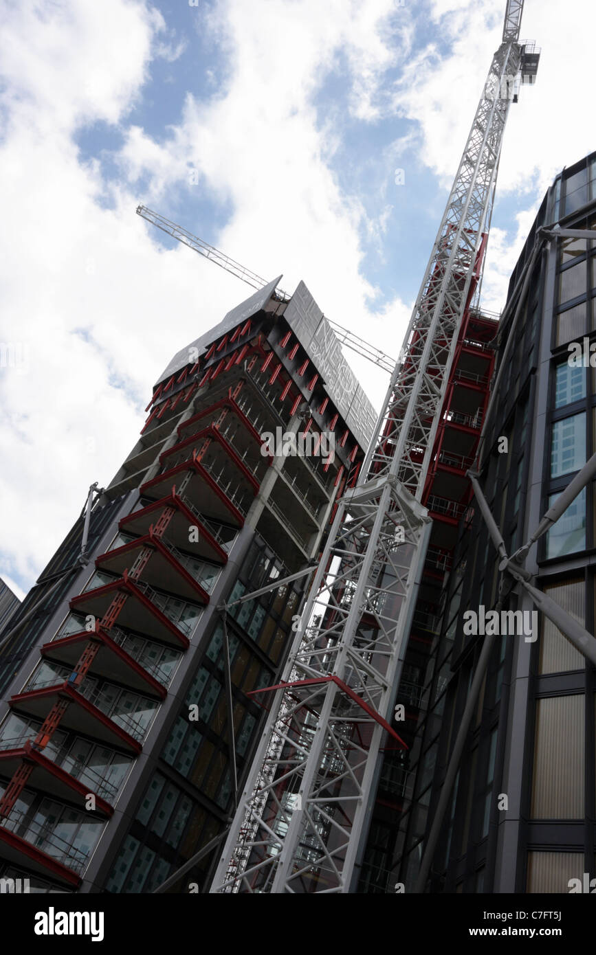 Sumner street redevelopment in london hi-res stock photography and ...