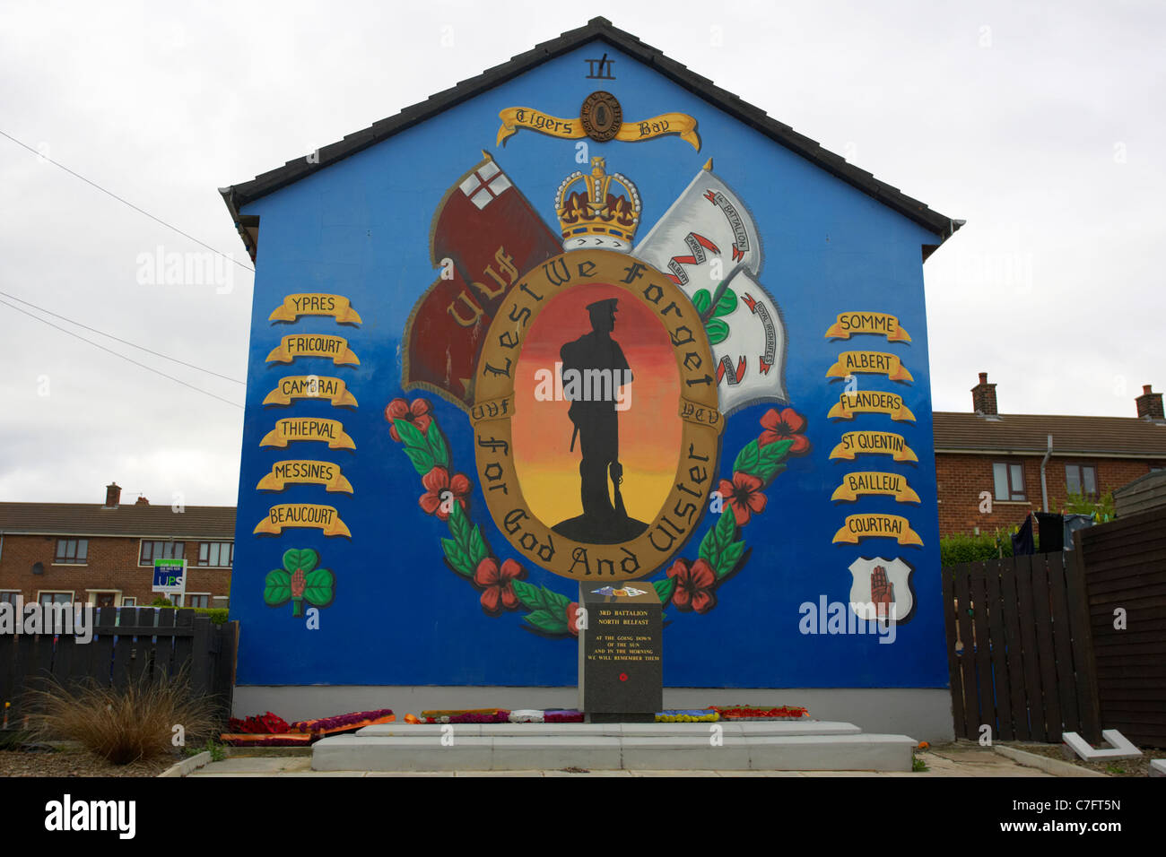 Royal Mural Belfast Hi res Stock Photography And Images Alamy
