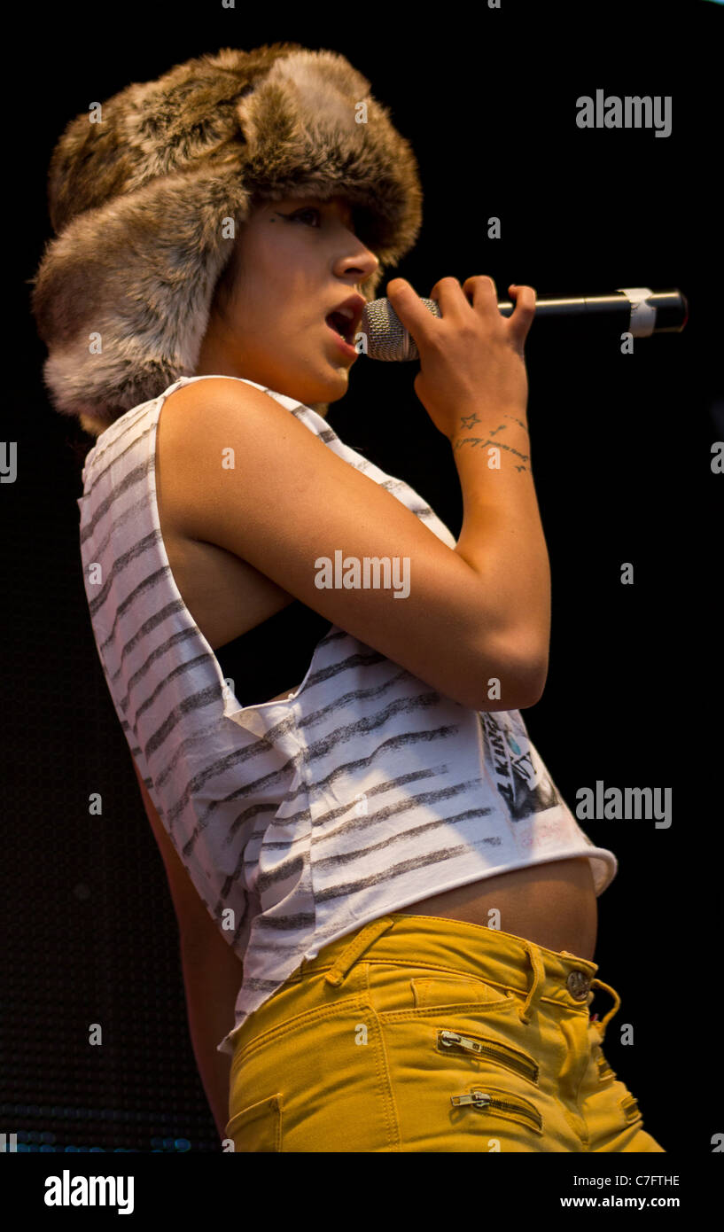 Chelcee Grimes High Resolution Stock Photography and Images - Alamy