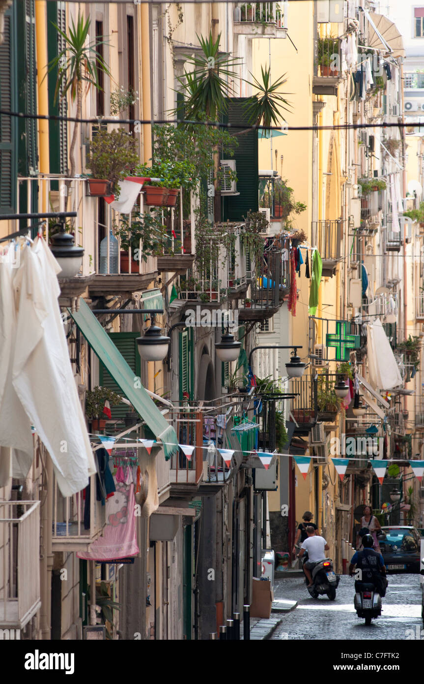 Naples street hi-res stock photography and images - Alamy