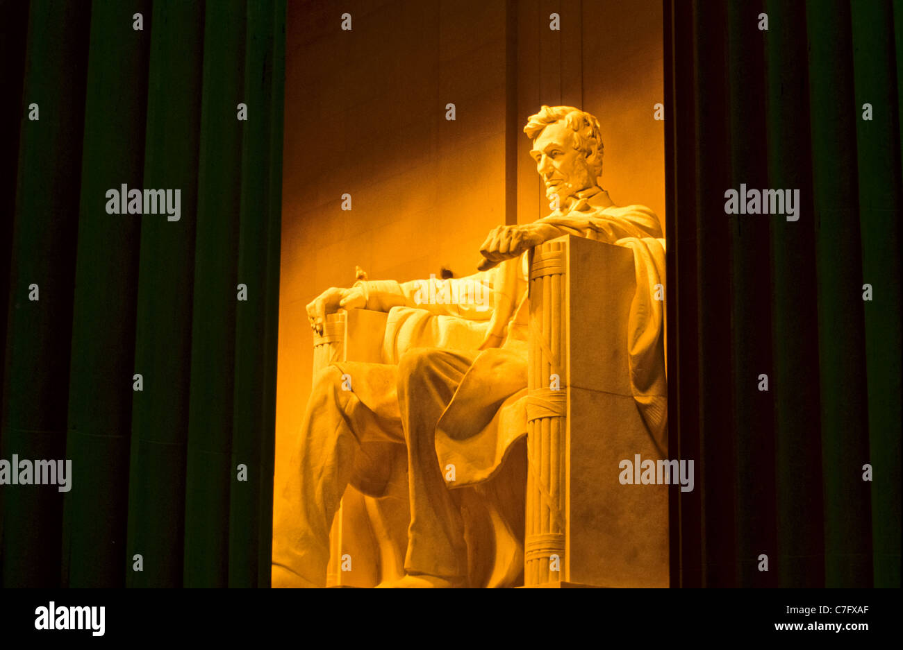 abraham lincoln statue and columns inside monument in Washington DC ...