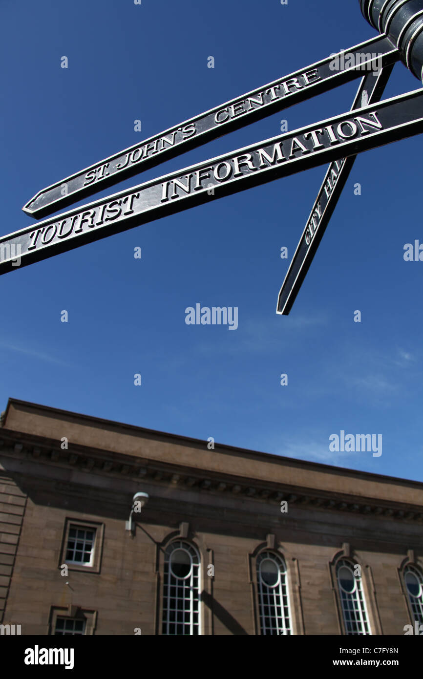 Perth city hall hi-res stock photography and images - Alamy