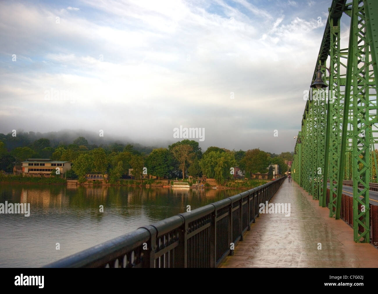 Bridge over the Delaware River Stock Photo - Alamy