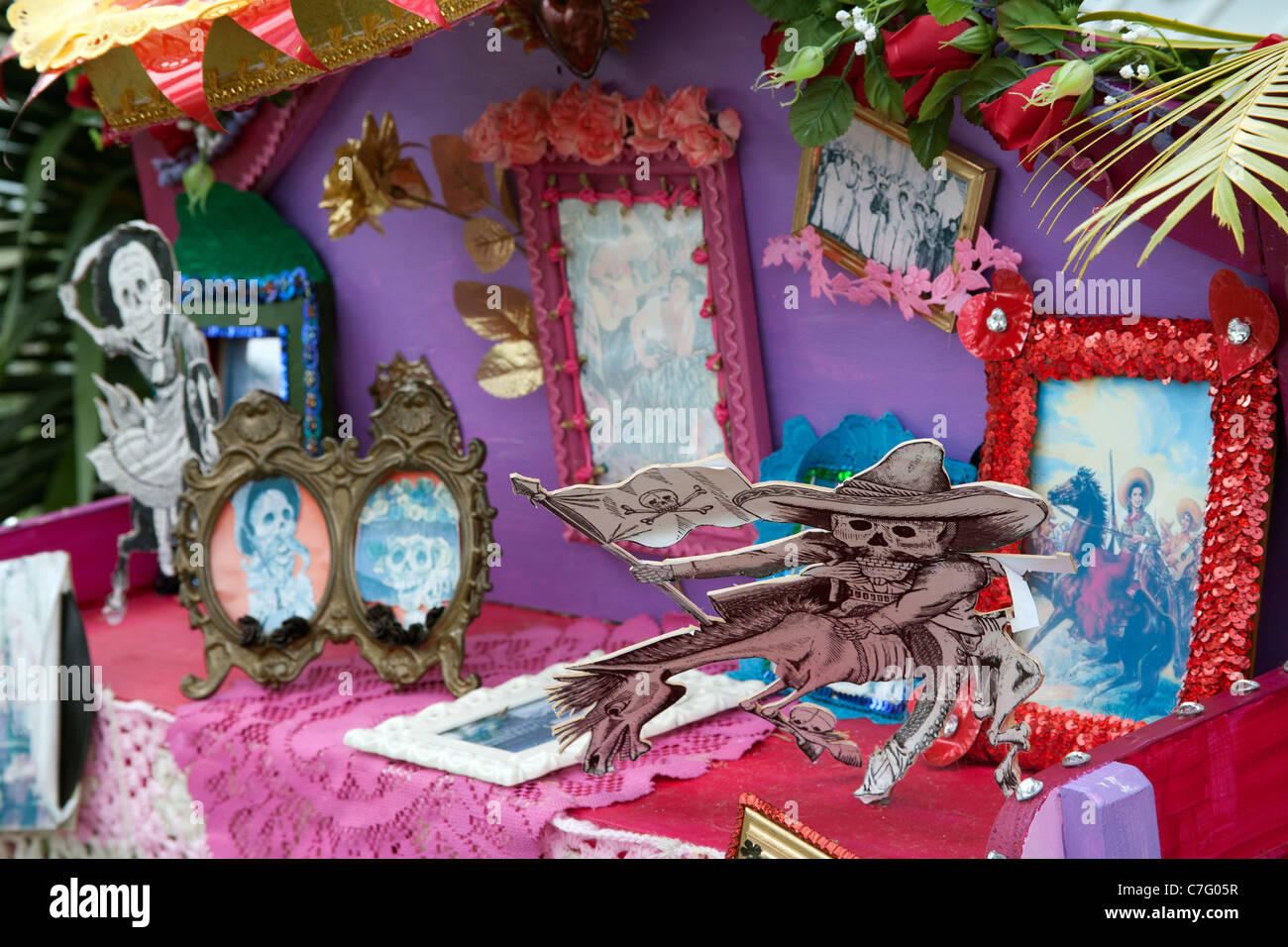 Day of the Dead display in the Princess of Wales greenhouse, Kew ...