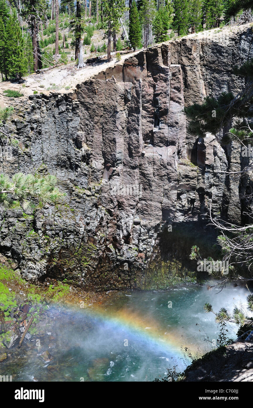 Rainbow fall at the Devil's Postpile National Monument. Mammoth ...