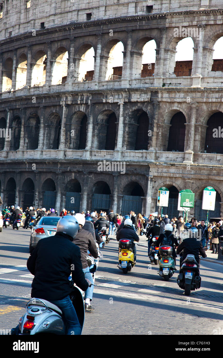 Scooter riders in rome hi-res stock photography and images - Alamy
