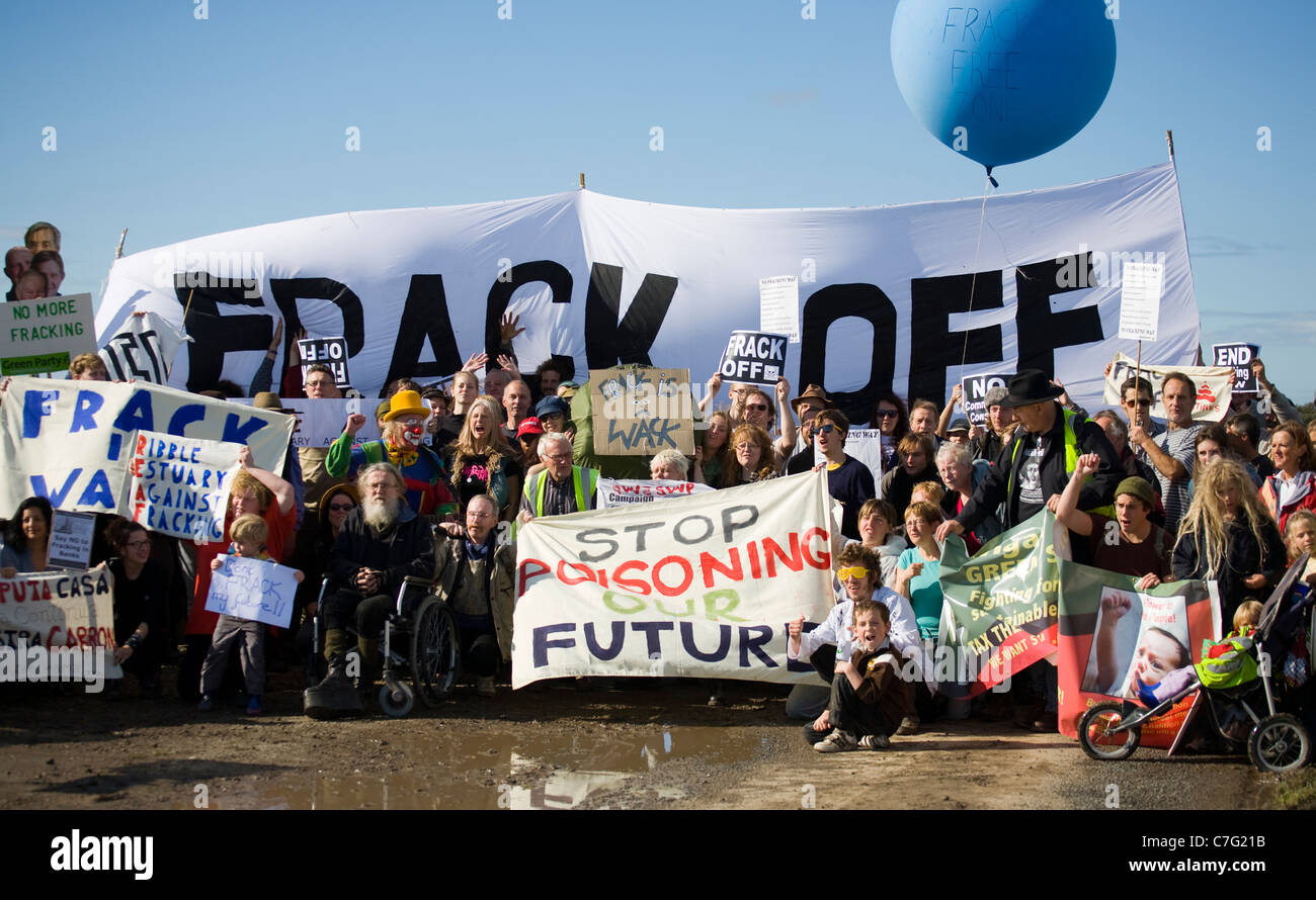 a cuadrilla plumpton frack off anti protest shale gas extraction ...