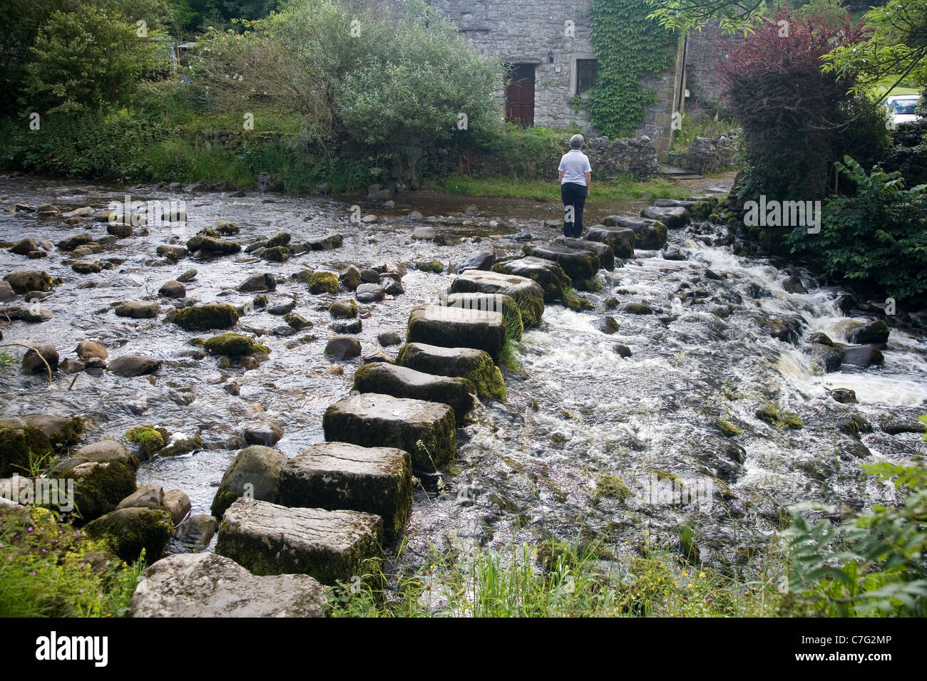 Stainforth stepping stones hi-res stock photography and images - Alamy