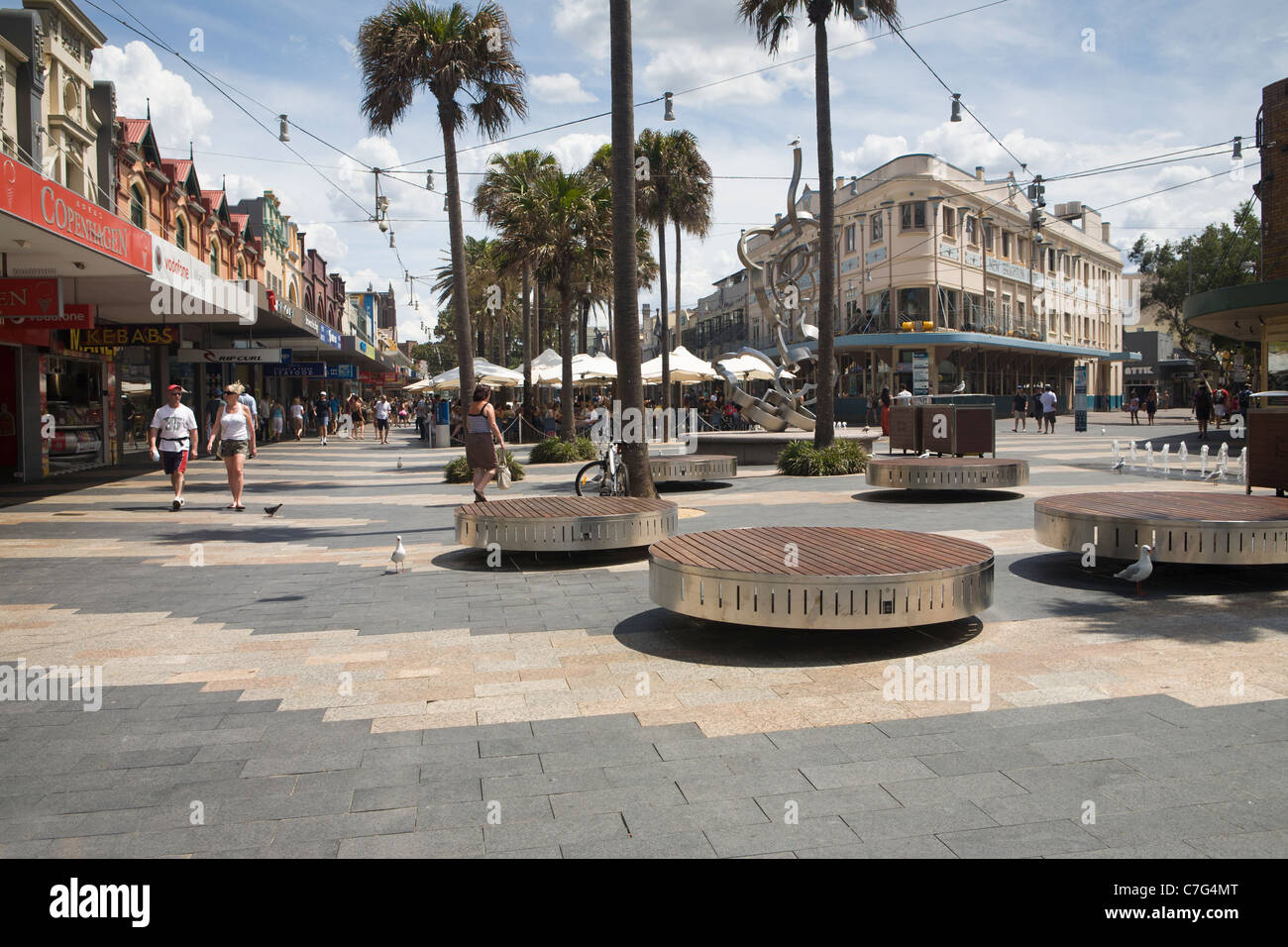 Manly corso hi-res stock photography and images - Alamy