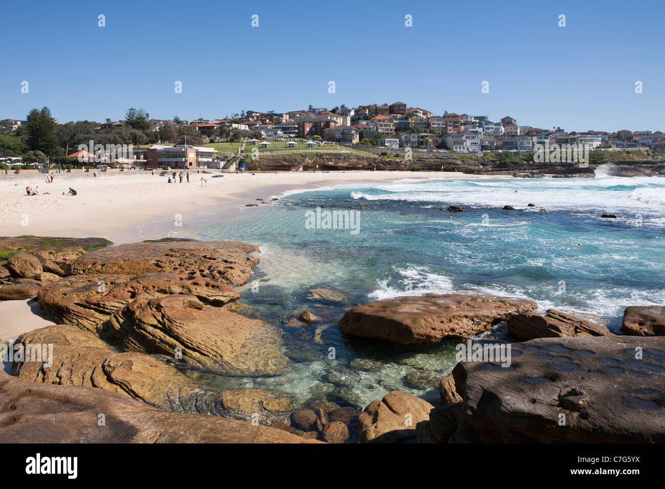 Swimming pool bronte beach hi-res stock photography and images - Alamy