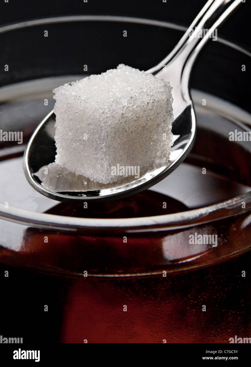 Lump sugar hi-res stock photography and images - Alamy