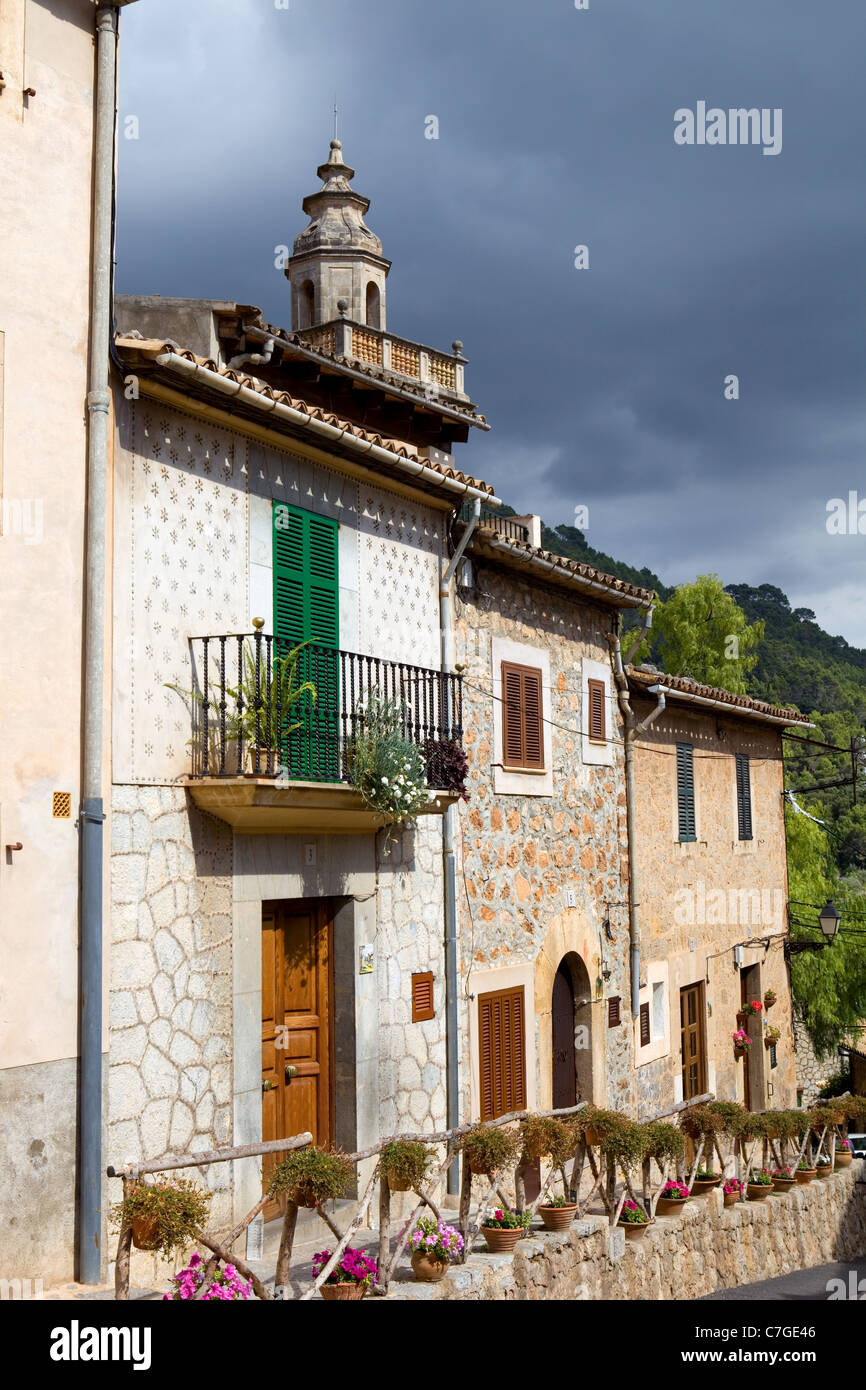 the old village of Valldemossa in Mallorca, Spain Stock Photo - Alamy