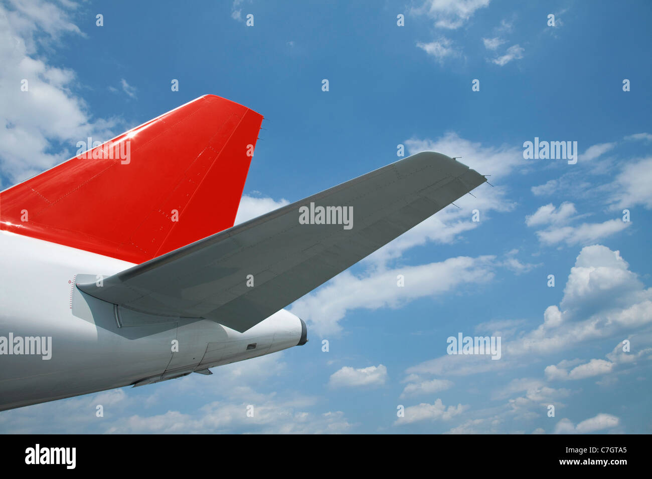 Plane tail hi-res stock photography and images - Alamy