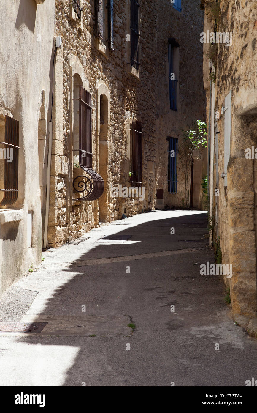 Alley perspective hi-res stock photography and images - Alamy