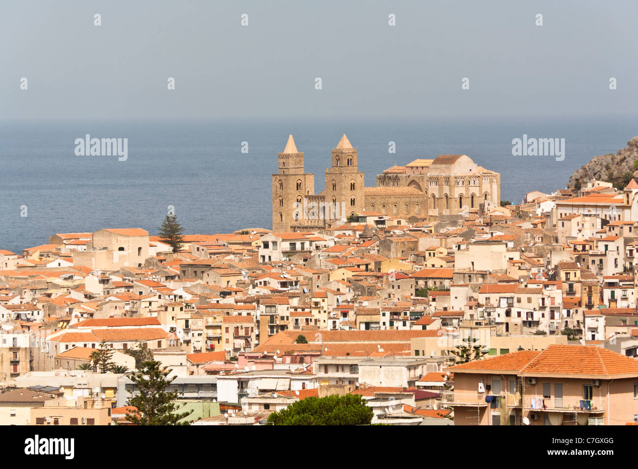 Sicilian sightseeing cefalu hi-res stock photography and images - Alamy